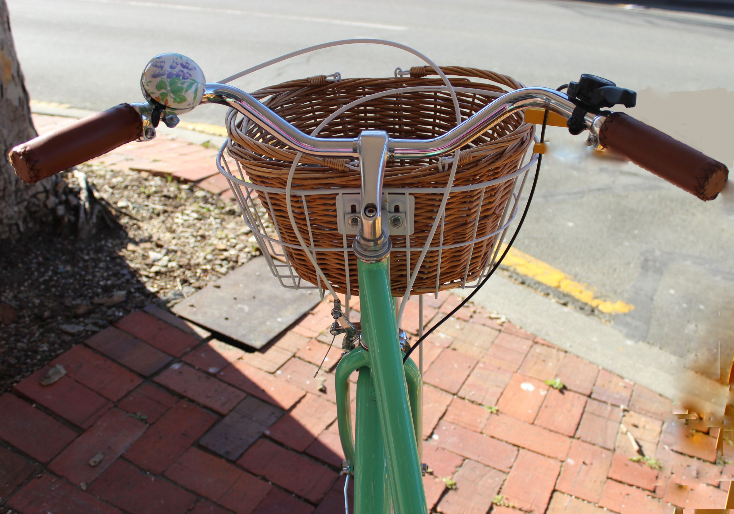 Bike Handlebar Shapes. What you need to know. goRide